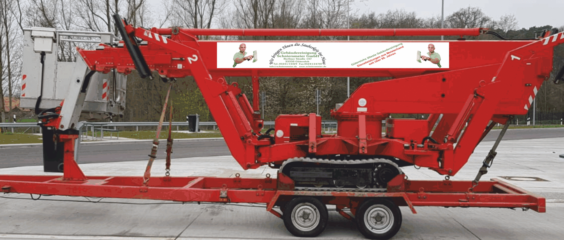 Hubsteiger-mit-Personal – Schniersmeier GmbH